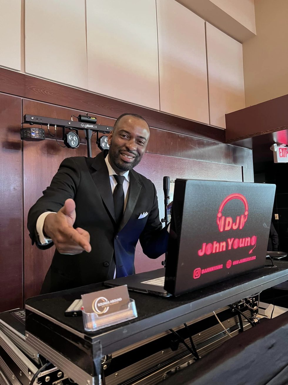 John Young - Sounds Abound Entertainment